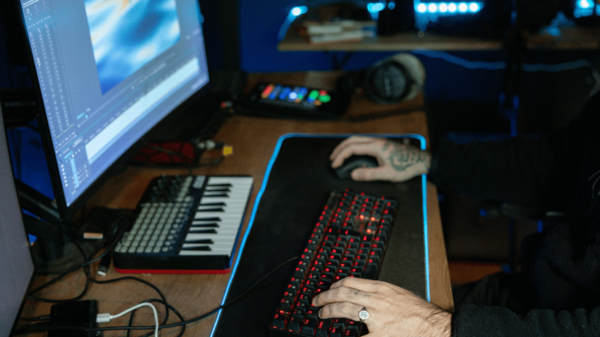 Free Audio Speed Changer: Speed up & Slow down Music | Clipfly